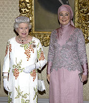 The Queen and Prince Philip visit Turkey | HELLO!